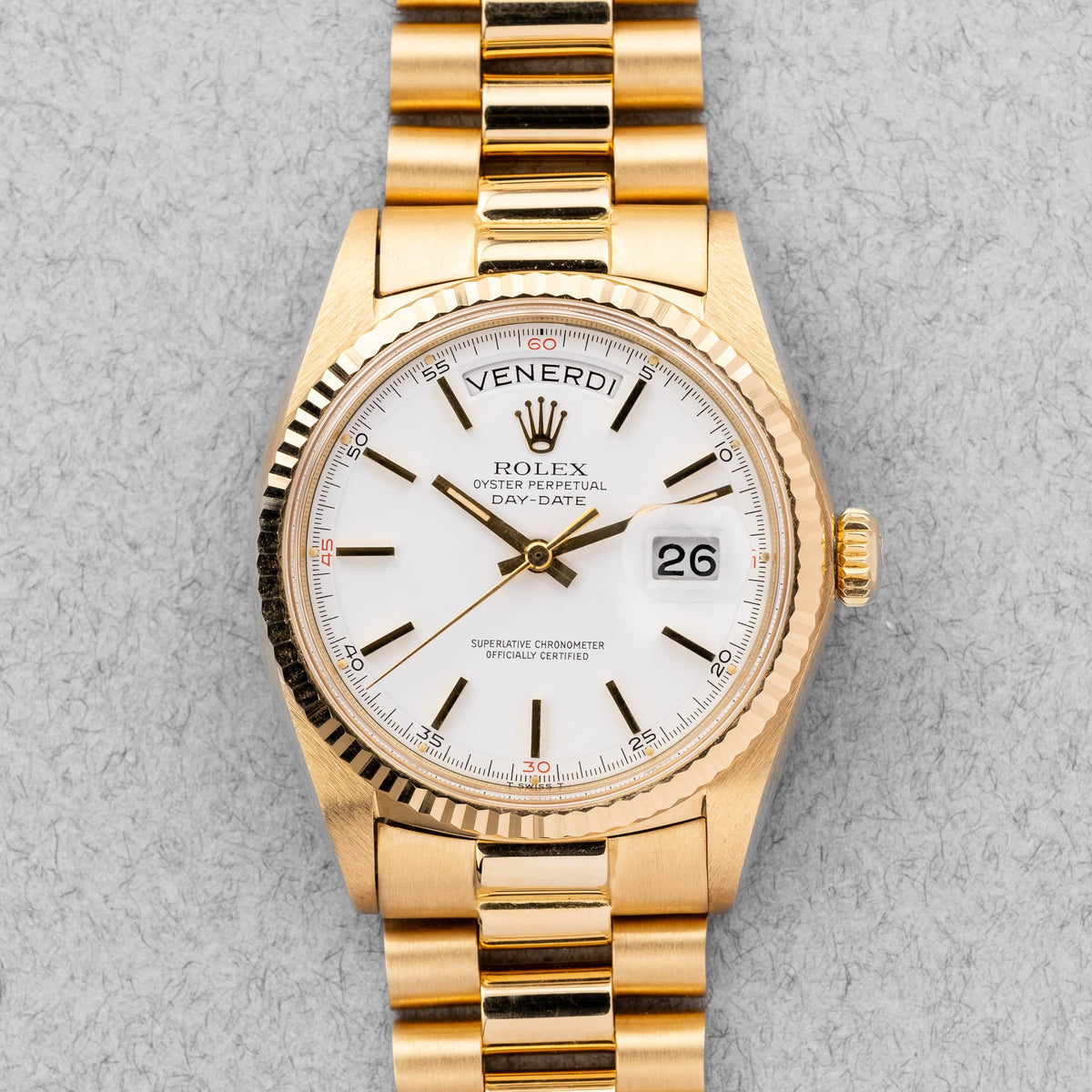 Superb and Rare 1970 Rolex Day-Date 1803 “Red Quarters” – Amplitude